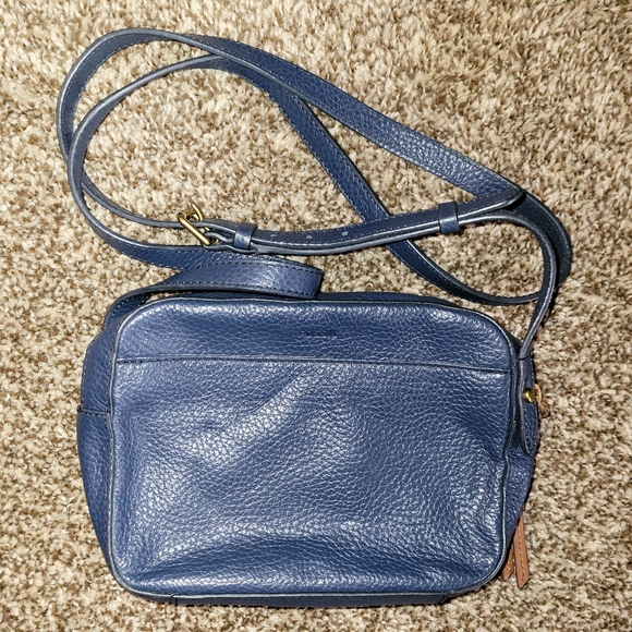 Fossil | Bags | Vintage Blue Pebbled Leather Fossil Crossbody Bag Purse ...